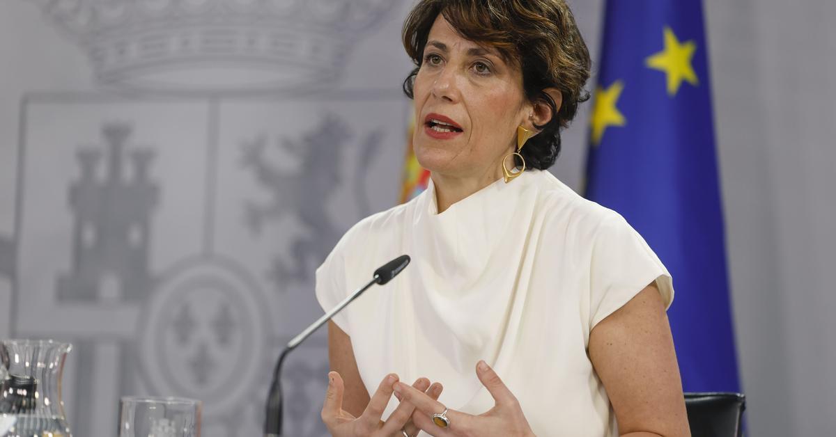 Bokep chranababy within the first minute of meeting Lucy, I