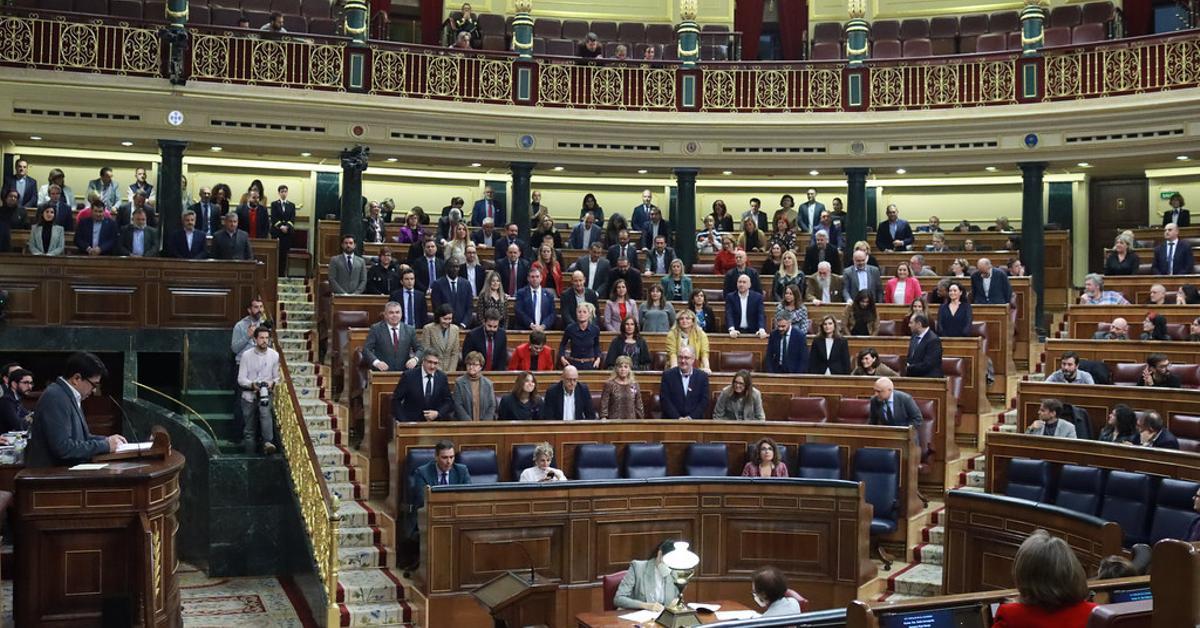 El PP fracasa en su intento de enfrentar a los cargos del PSOE: “¡¿Cómo ...