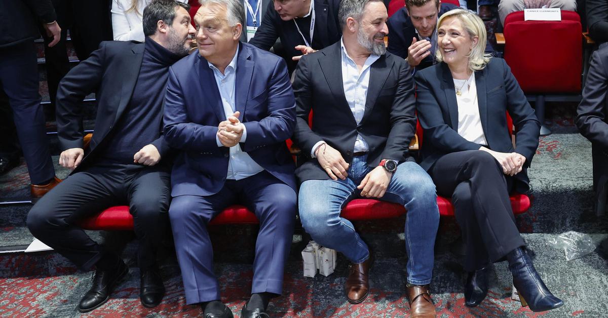 Orban llama a Abascal el "torero más valiente" y dice que la ...