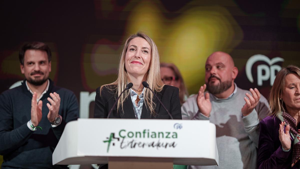 María Guardiola ofrece a Vox un gobierno de coalición en Extremadura